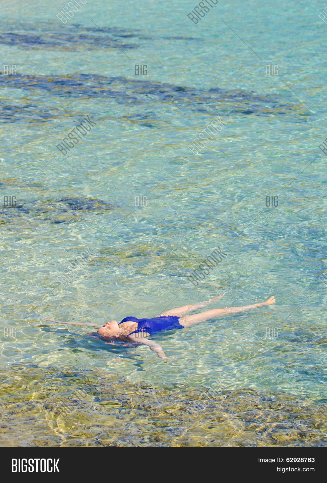 Pretty Woman Swimming Image & Photo (Free Trial) | Bigstock