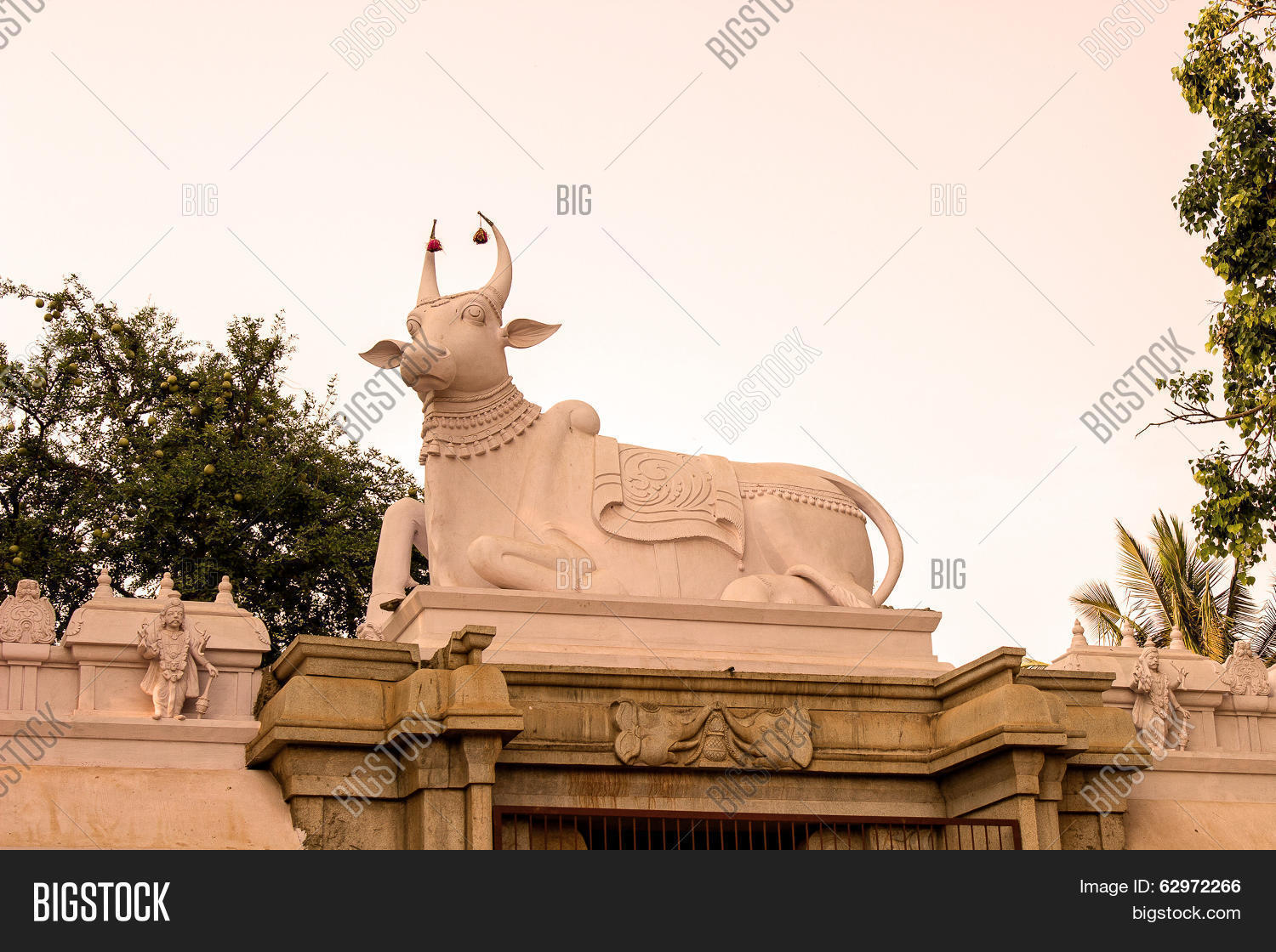 Statue Sacred Bull Image & Photo (Free Trial) | Bigstock