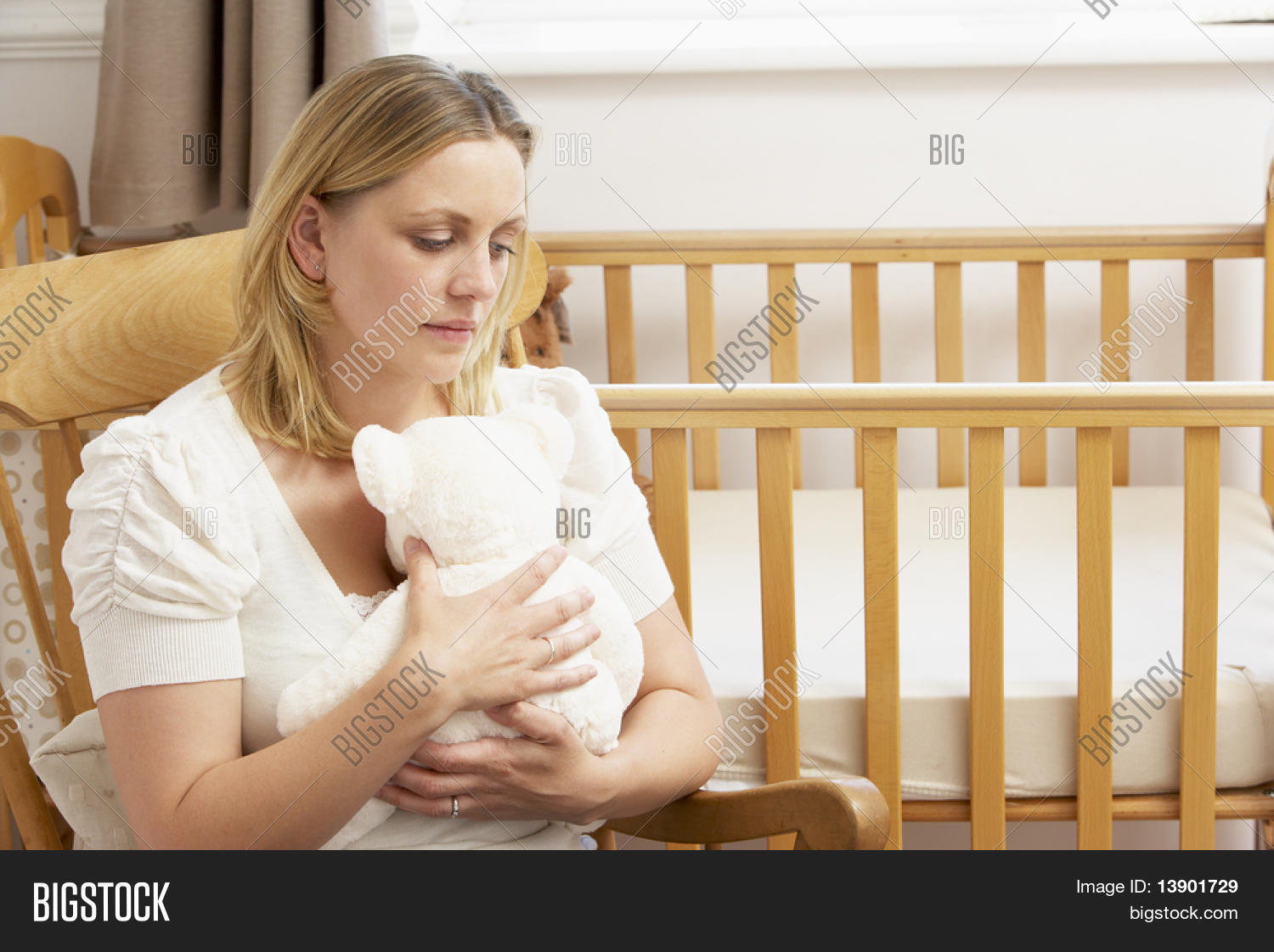 Sad Mother Sitting Image & Photo (Free Trial) | Bigstock