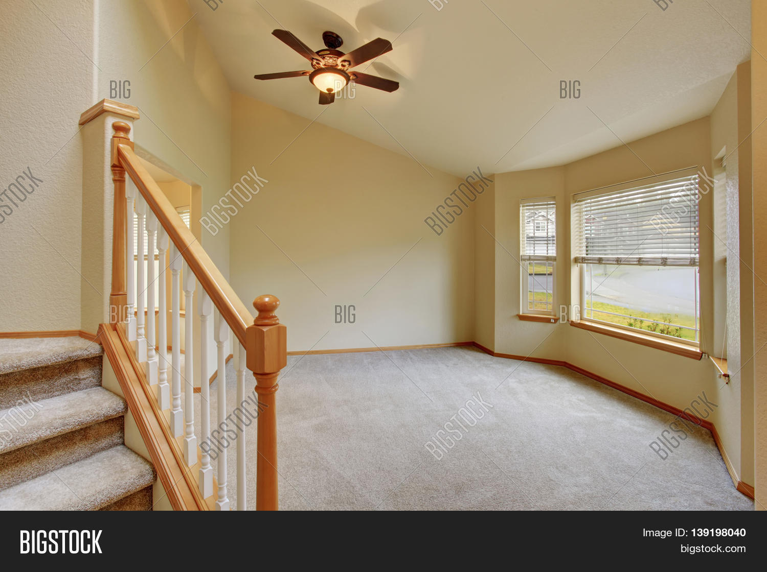 Empty Hallway Interior Image & Photo (Free Trial) | Bigstock