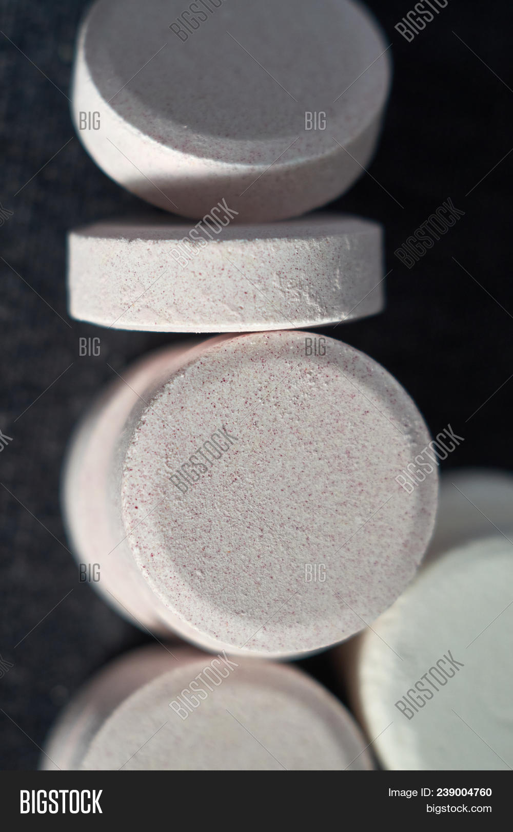 Acetaminophen Image & Photo (Free Trial) | Bigstock