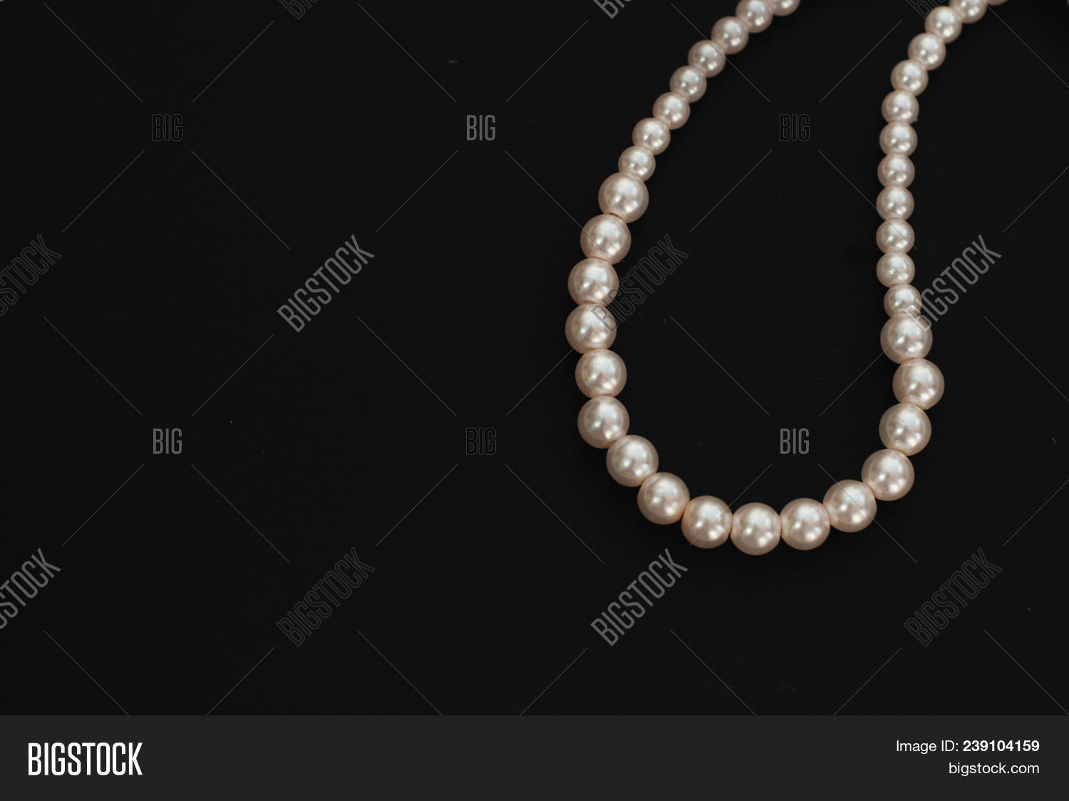 White String Pearls Image & Photo (Free Trial) | Bigstock