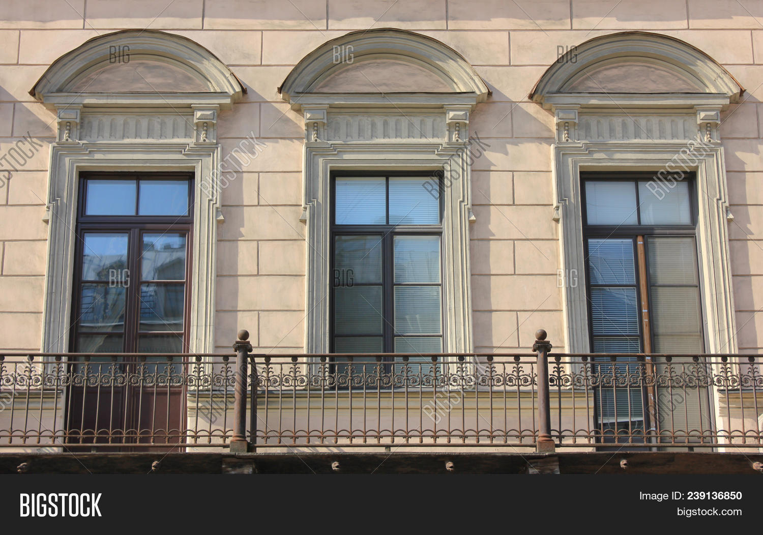 Balcony Old Historic Image & Photo (Free Trial) | Bigstock