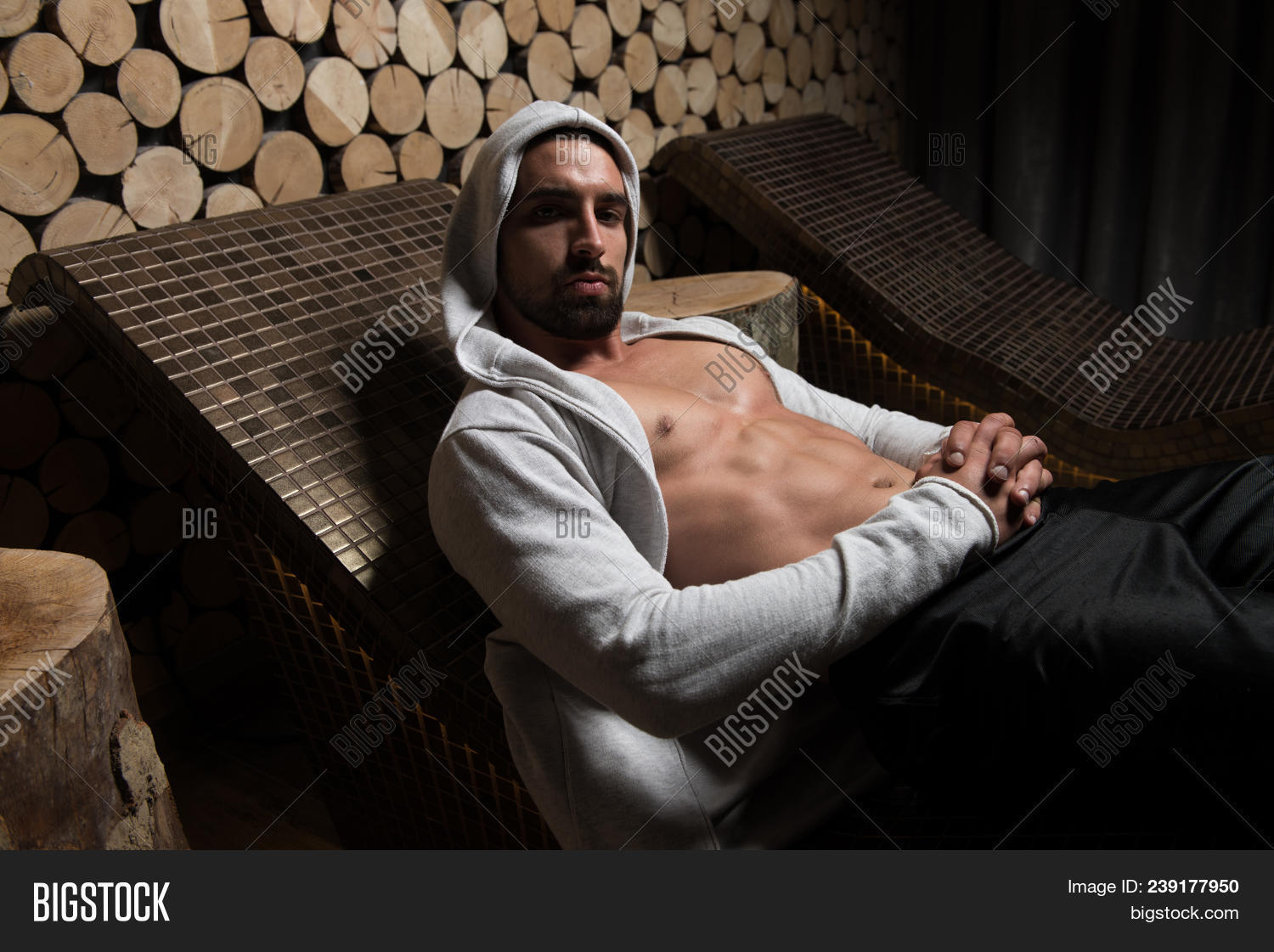 Portrait Muscular Man Image & Photo (Free Trial) | Bigstock