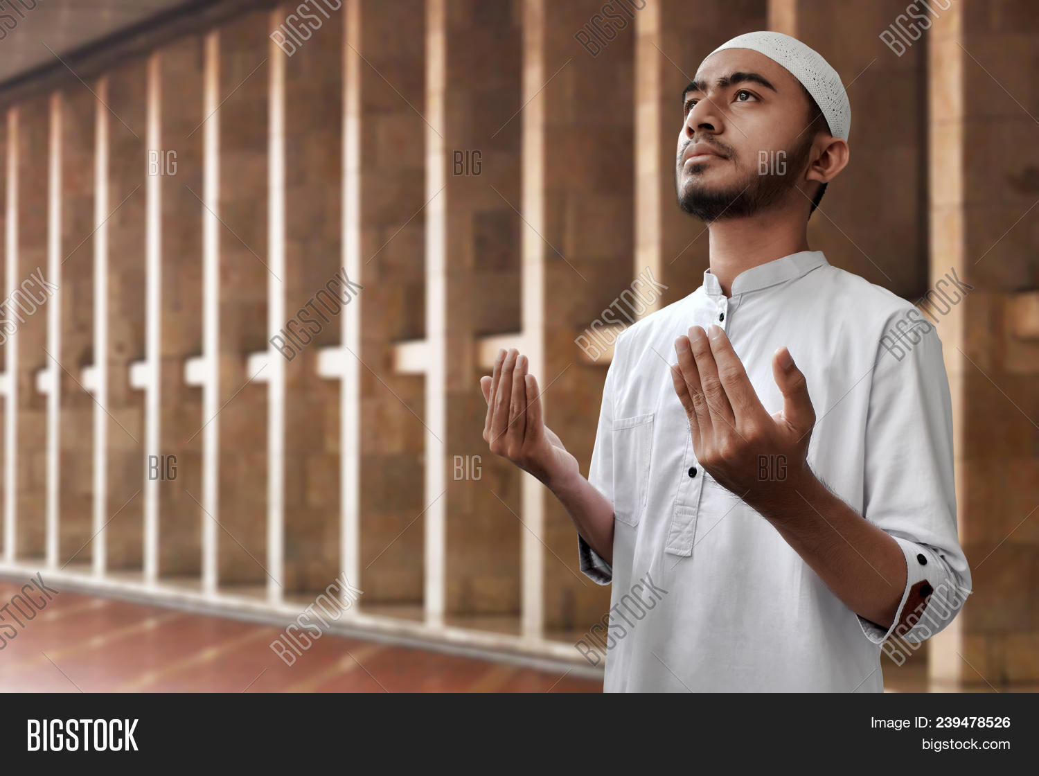 Religious Asian Muslim Image & Photo (Free Trial) | Bigstock