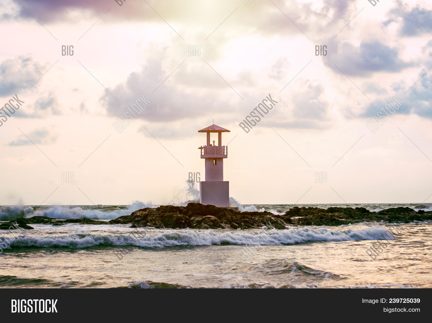 Lighthouse On Rock Sea Image & Photo (Free Trial) | Bigstock