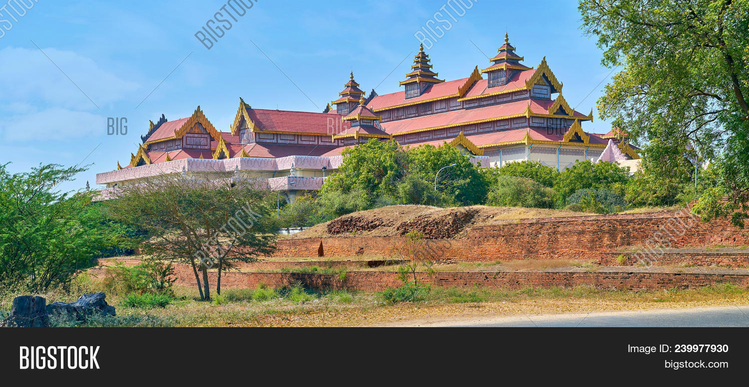 View On Beautiful Image & Photo (Free Trial) | Bigstock