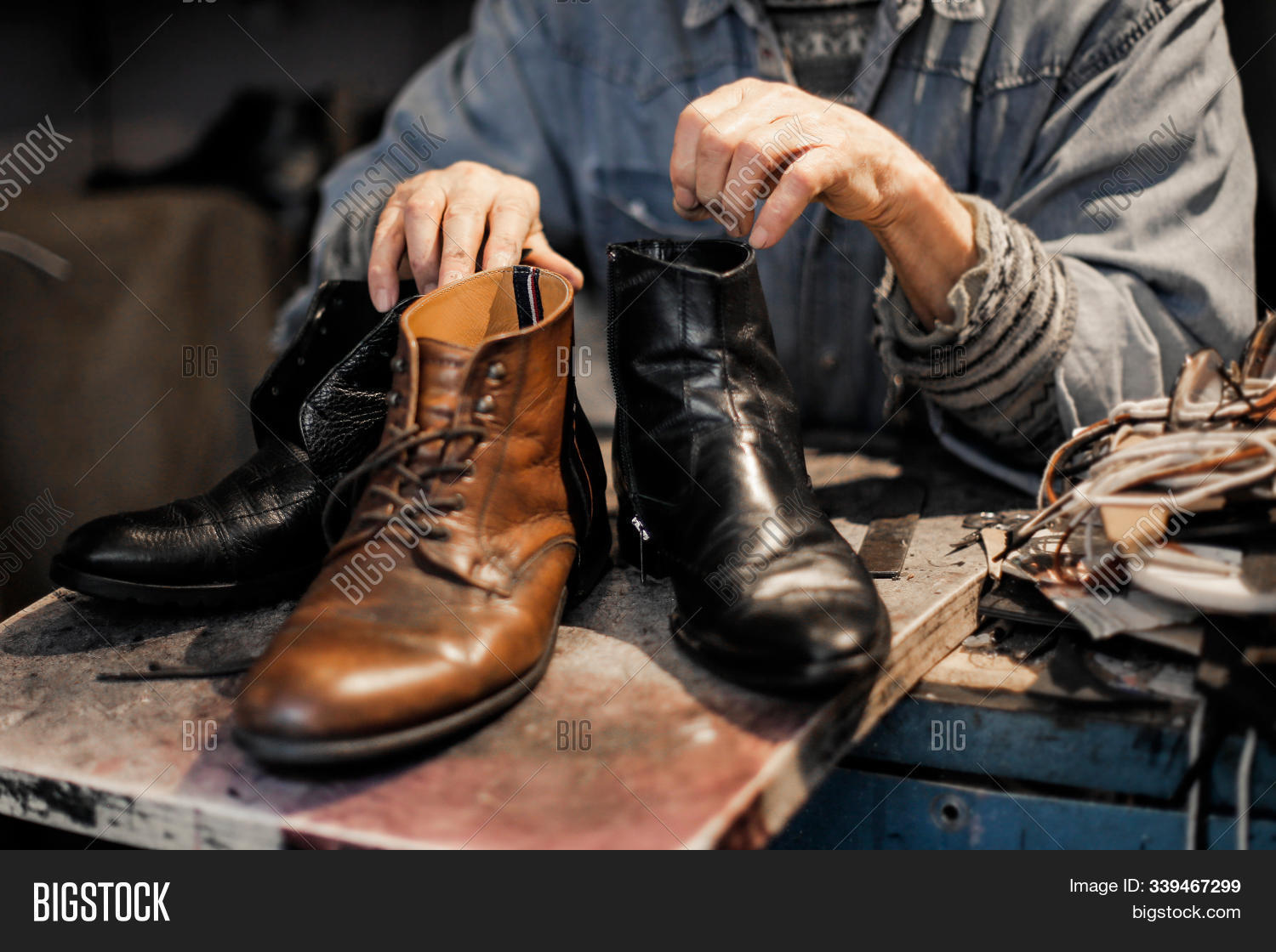 Old Shoemaker Showing Image & Photo (Free Trial) | Bigstock