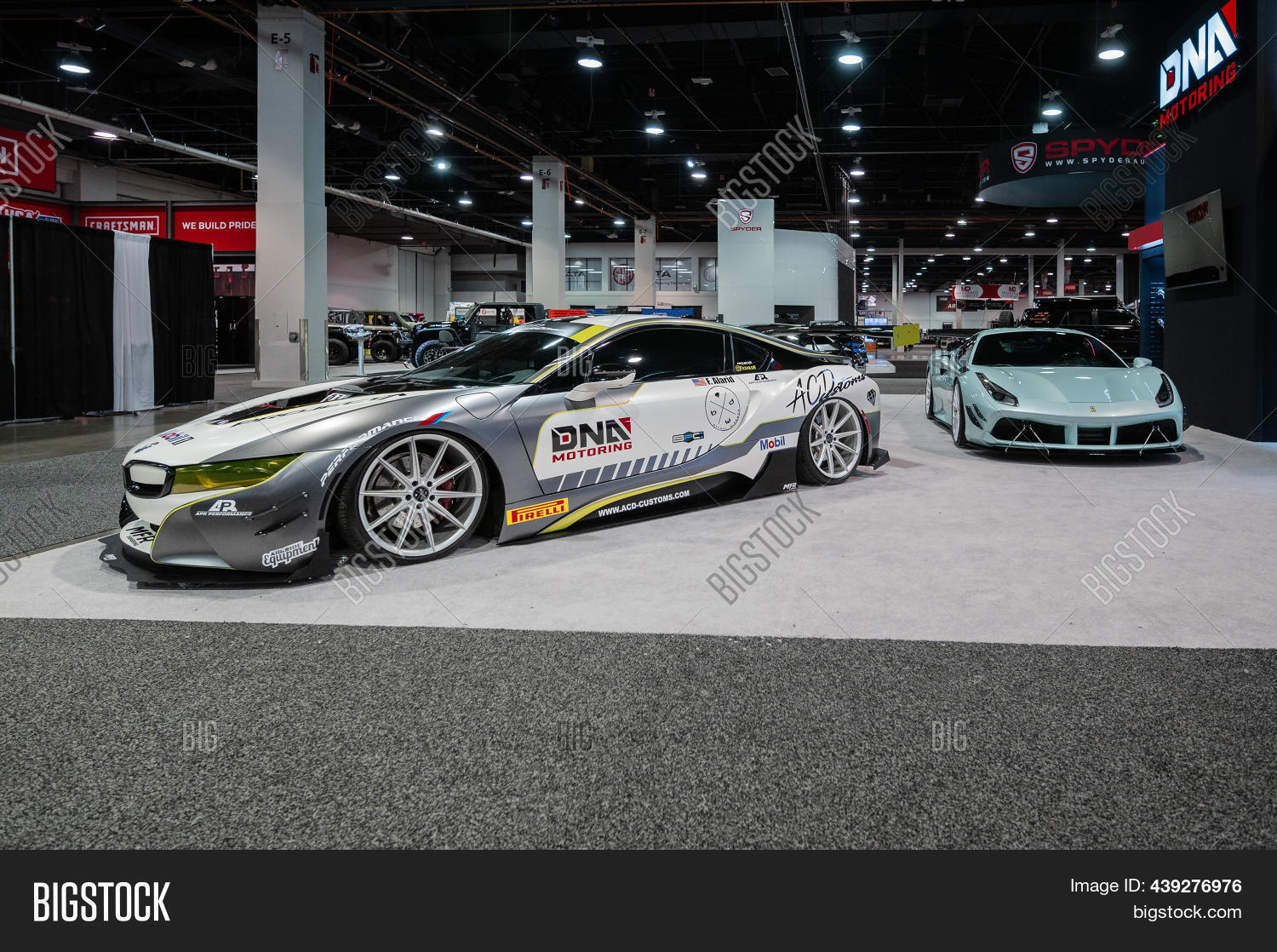 Bmw I8 Showcased Sema Image & Photo (Free Trial) | Bigstock