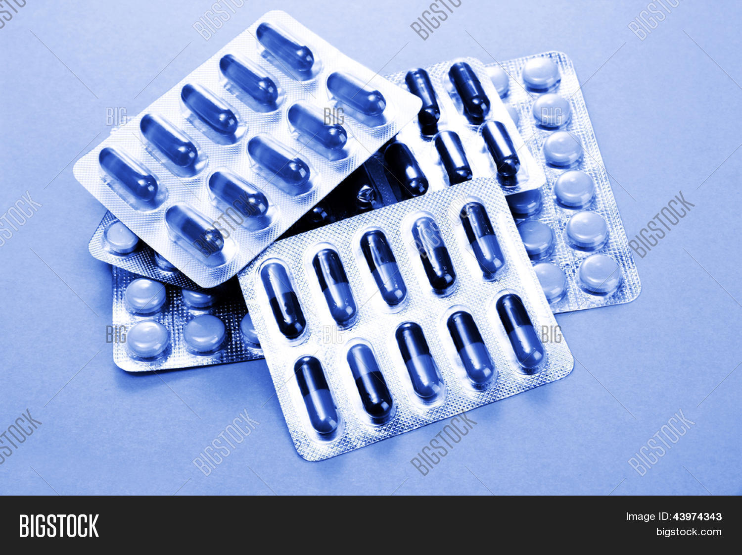 Capsules Pills Packed Image & Photo (Free Trial) | Bigstock