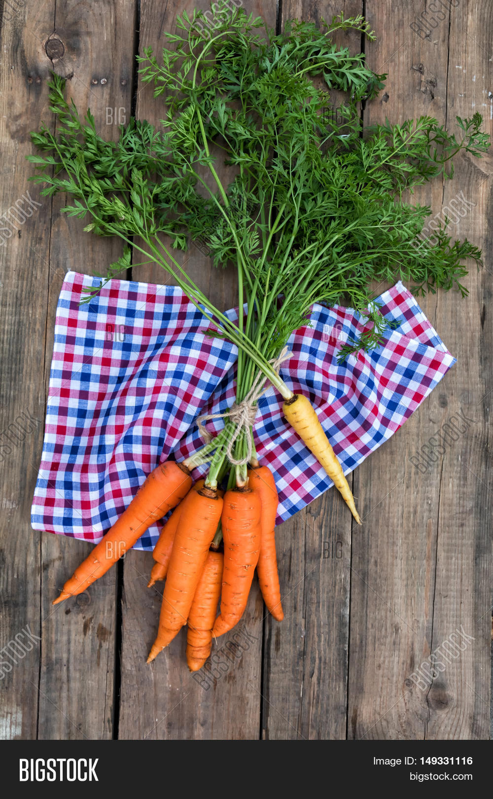 Bunch Fresh Garden Image & Photo (Free Trial) | Bigstock