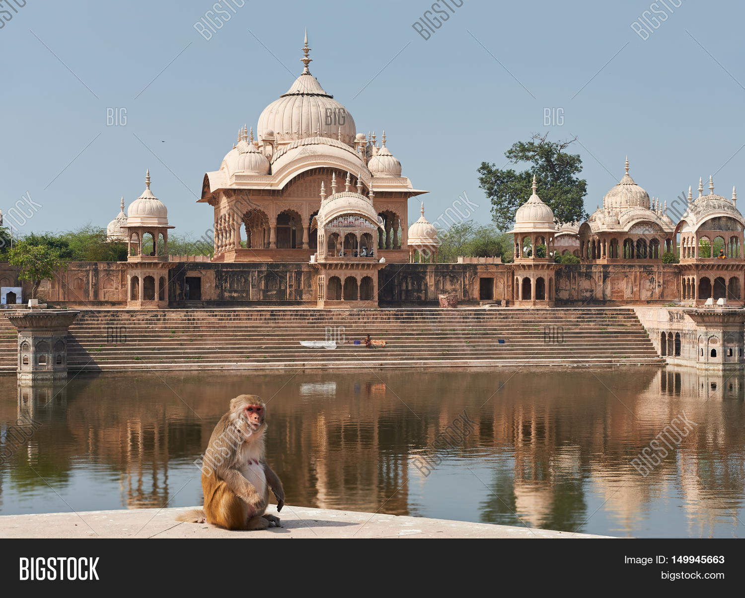 Kusum Sarovar Mathura Image & Photo (Free Trial) | Bigstock