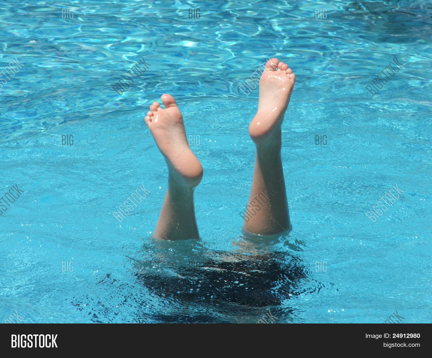 Swimming Pool Image & Photo (Free Trial) | Bigstock