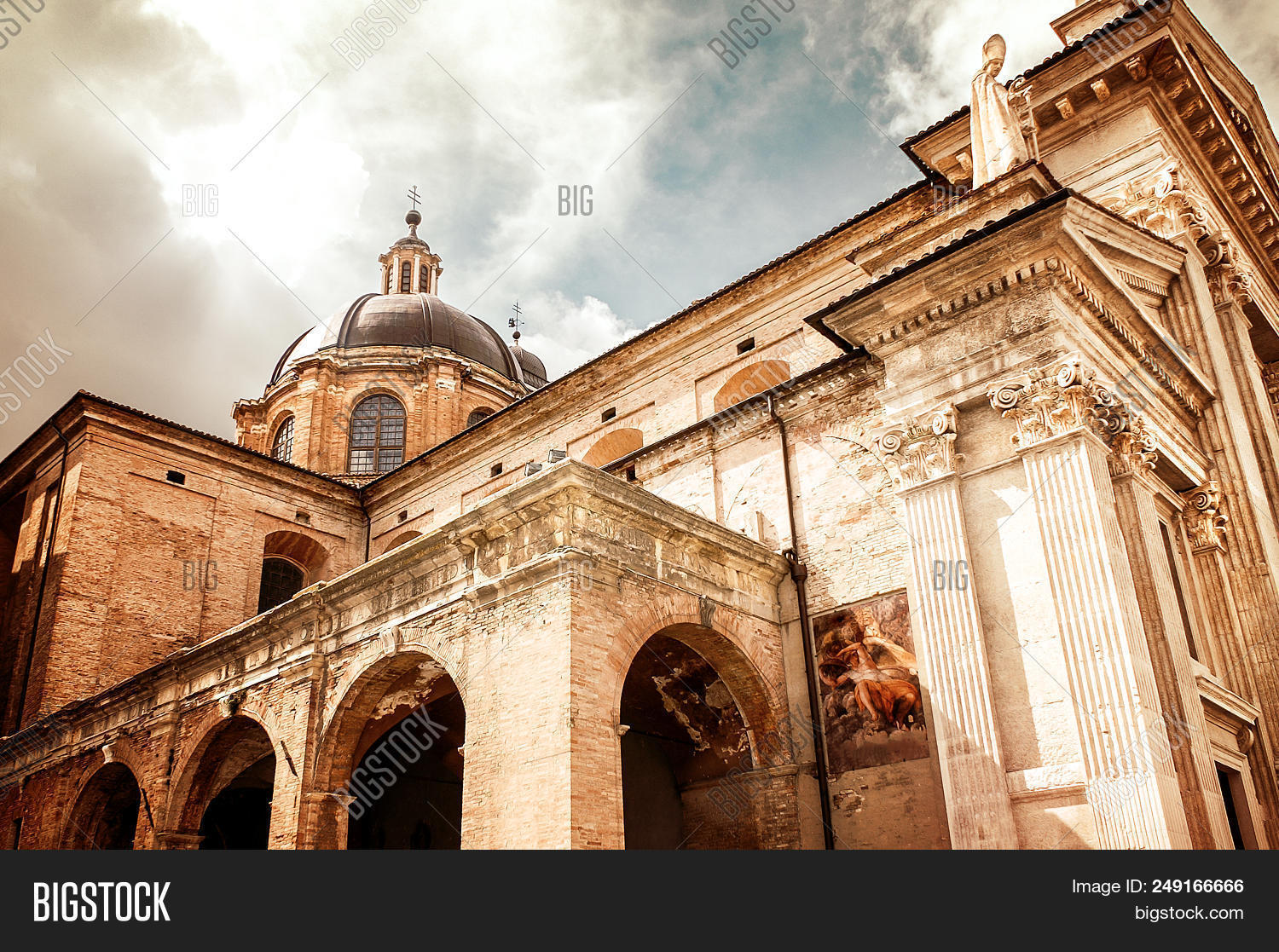 Frog View Cathedral Image & Photo (Free Trial) | Bigstock
