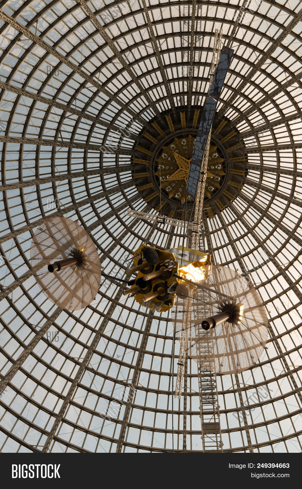 Openwork Design Dome Image & Photo (Free Trial) | Bigstock