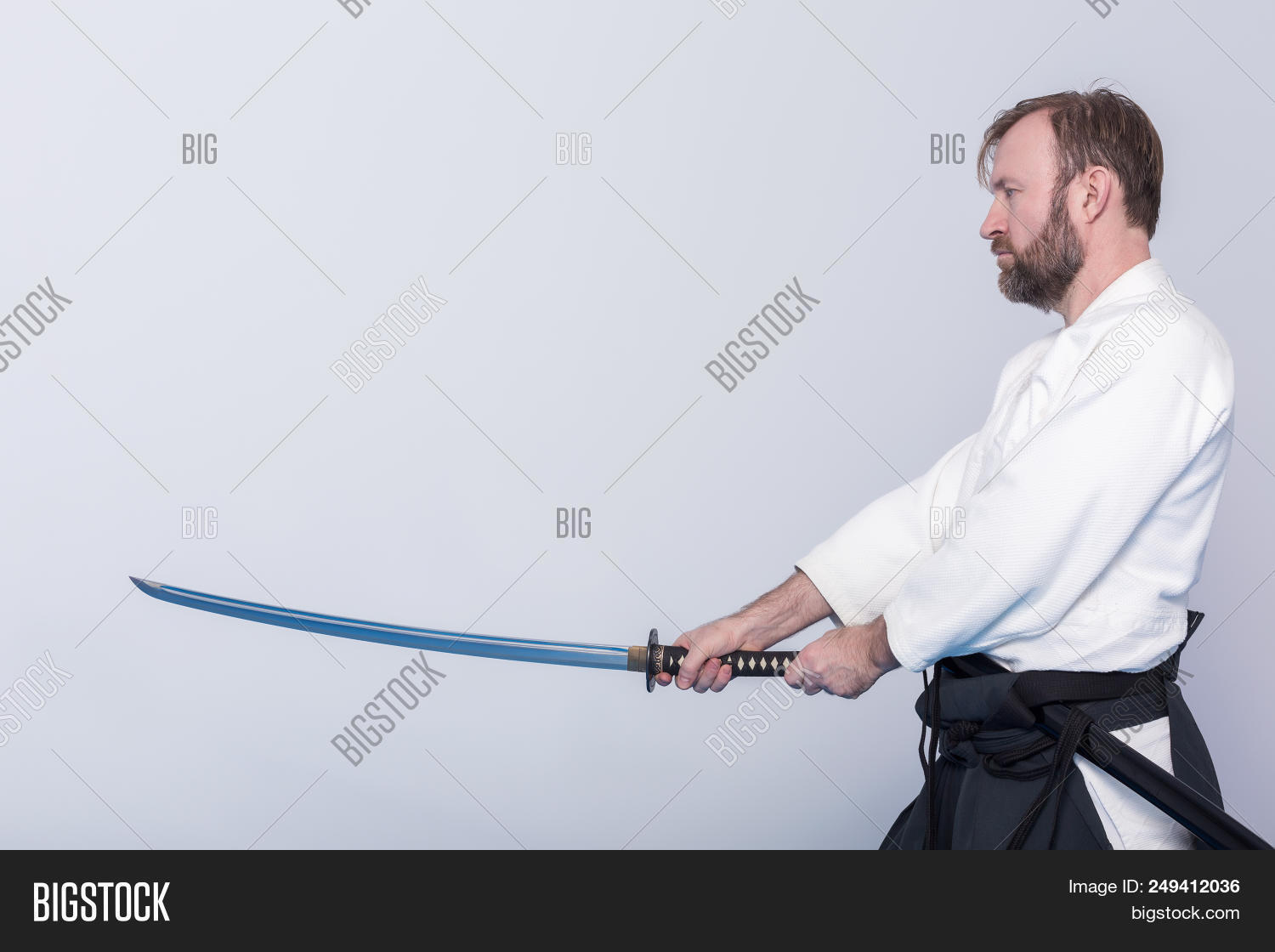Man Katana Practice Image & Photo (Free Trial) | Bigstock