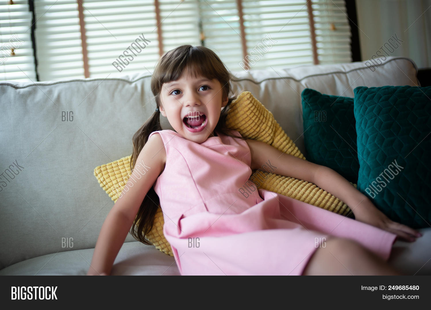 Surprised Little Girl Image & Photo (Free Trial) | Bigstock