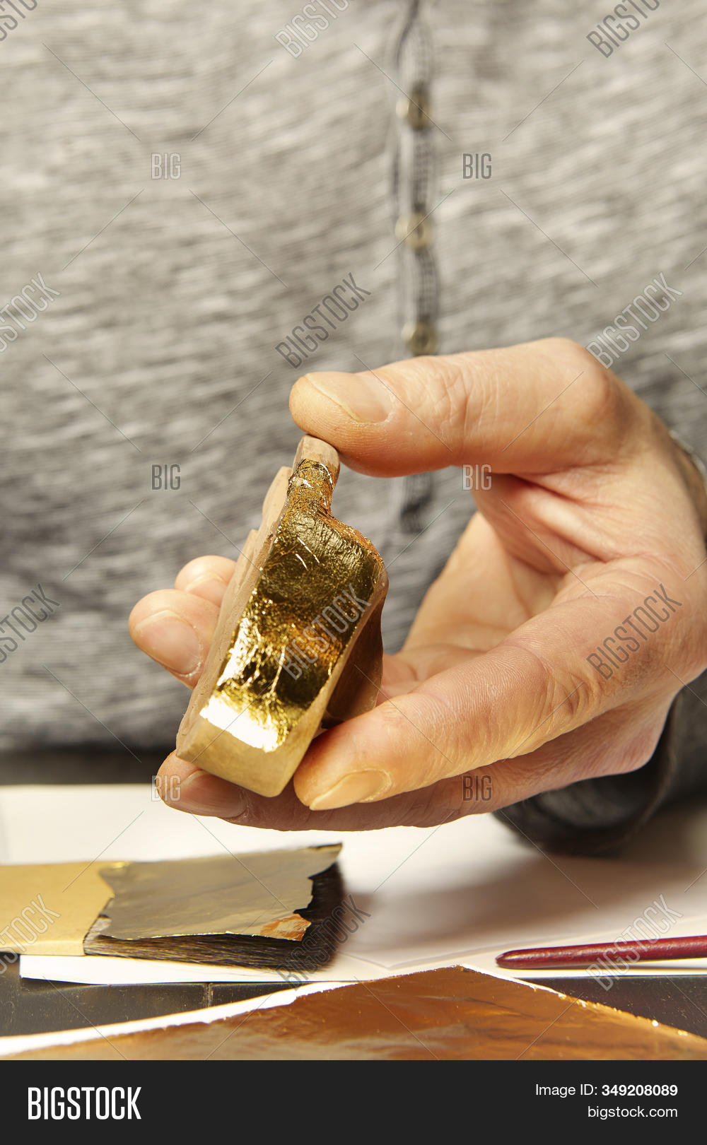 Artwork Gilding - Image & Photo (Free Trial) | Bigstock