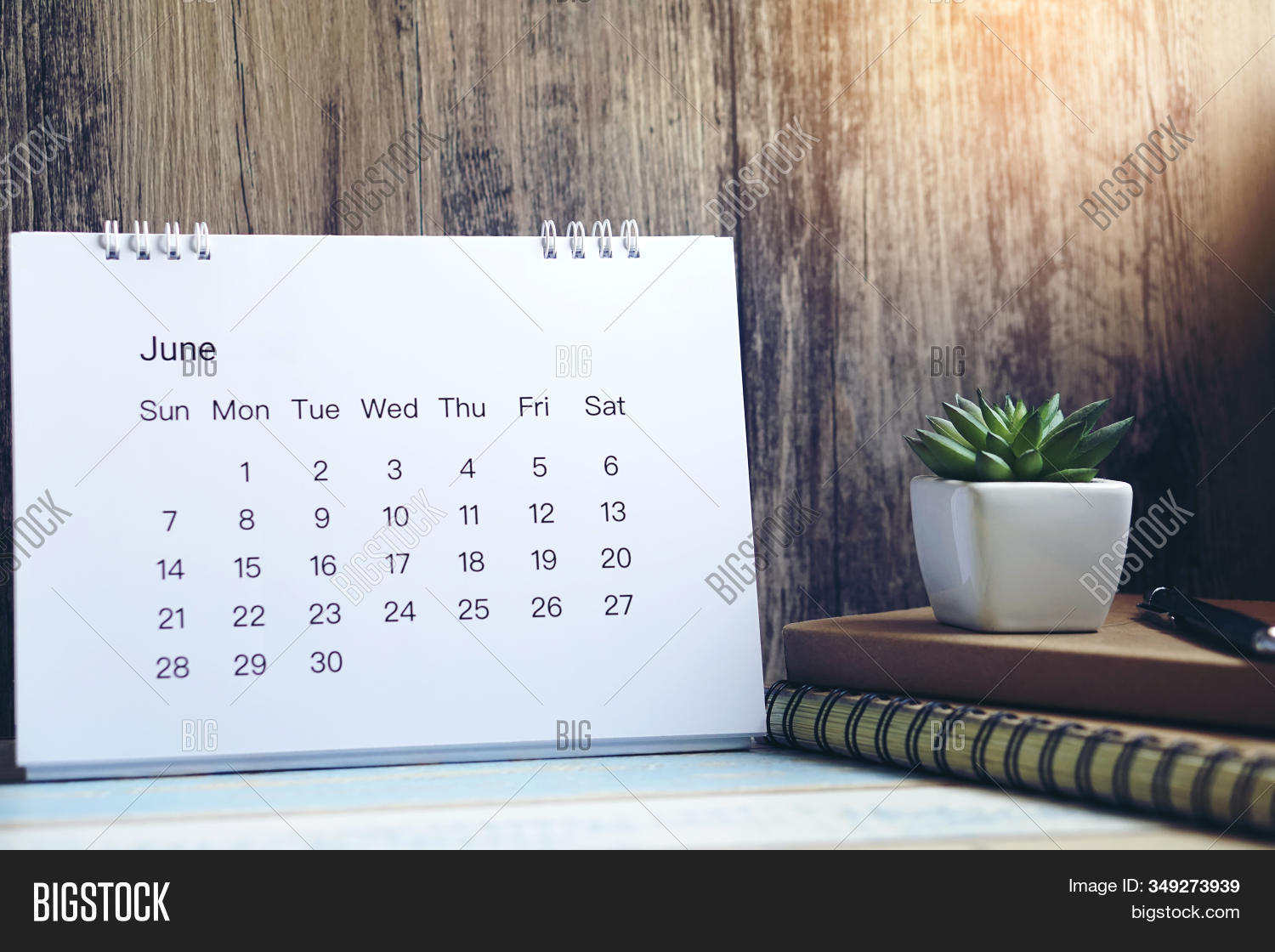 Desktop Calendar Diary Image & Photo (Free Trial) | Bigstock