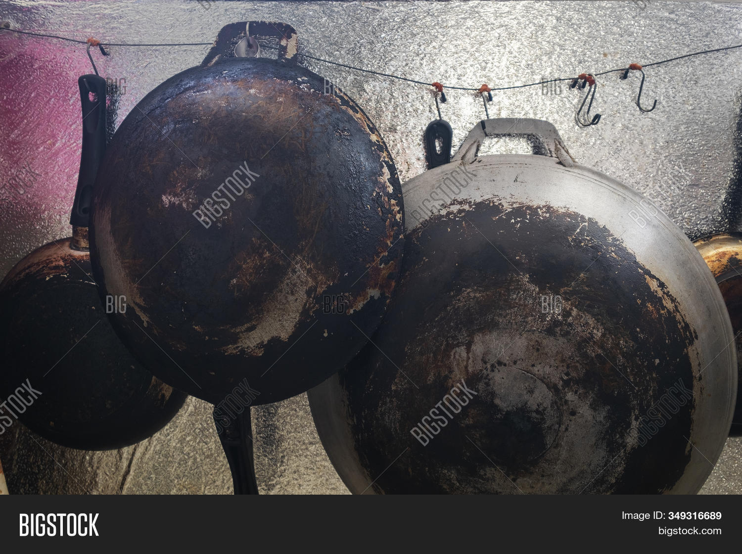 Old Rusty Pan Kitchen Image & Photo (Free Trial) | Bigstock