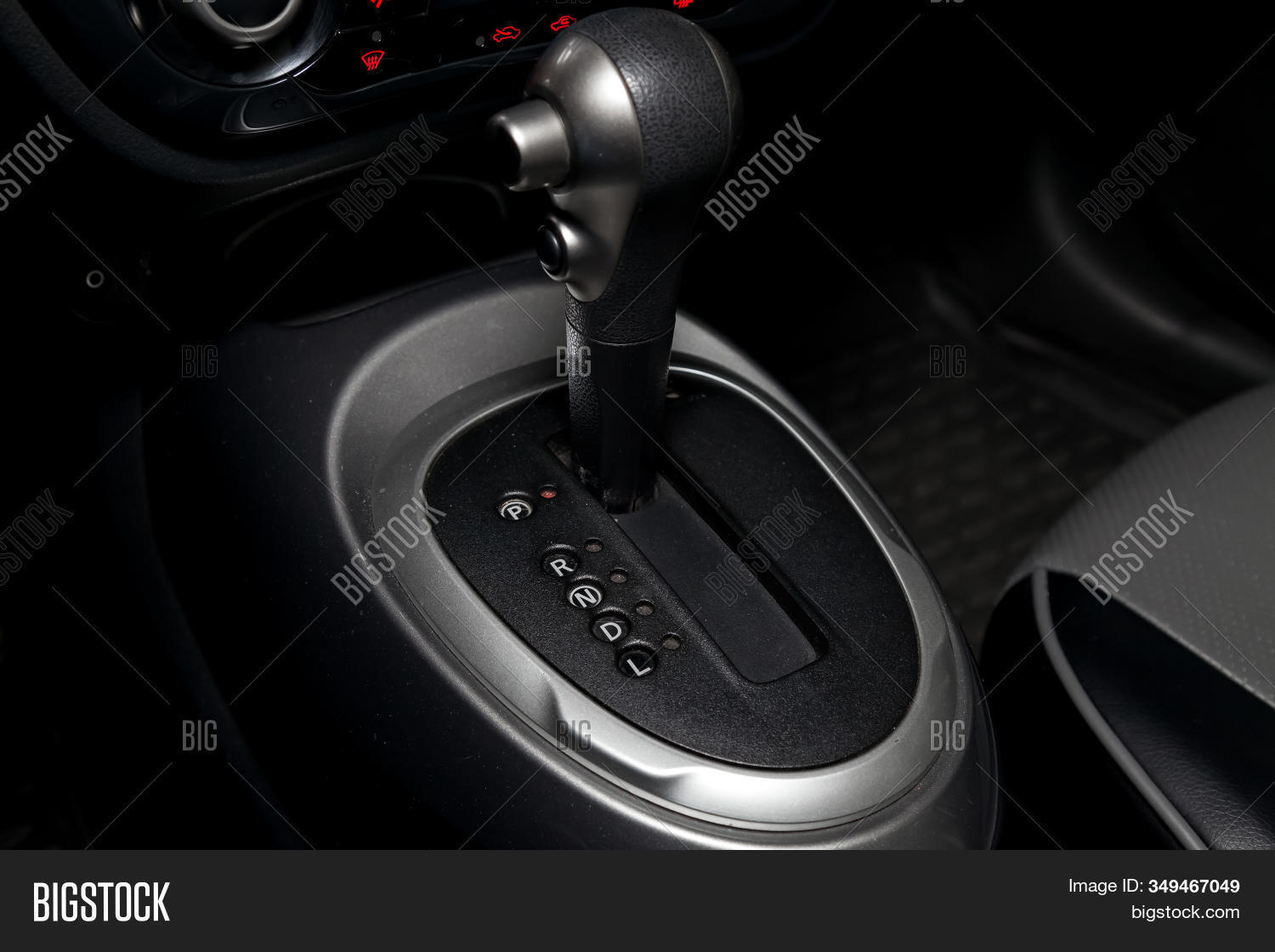 Automatic Shift Gear Image & Photo (Free Trial) | Bigstock
