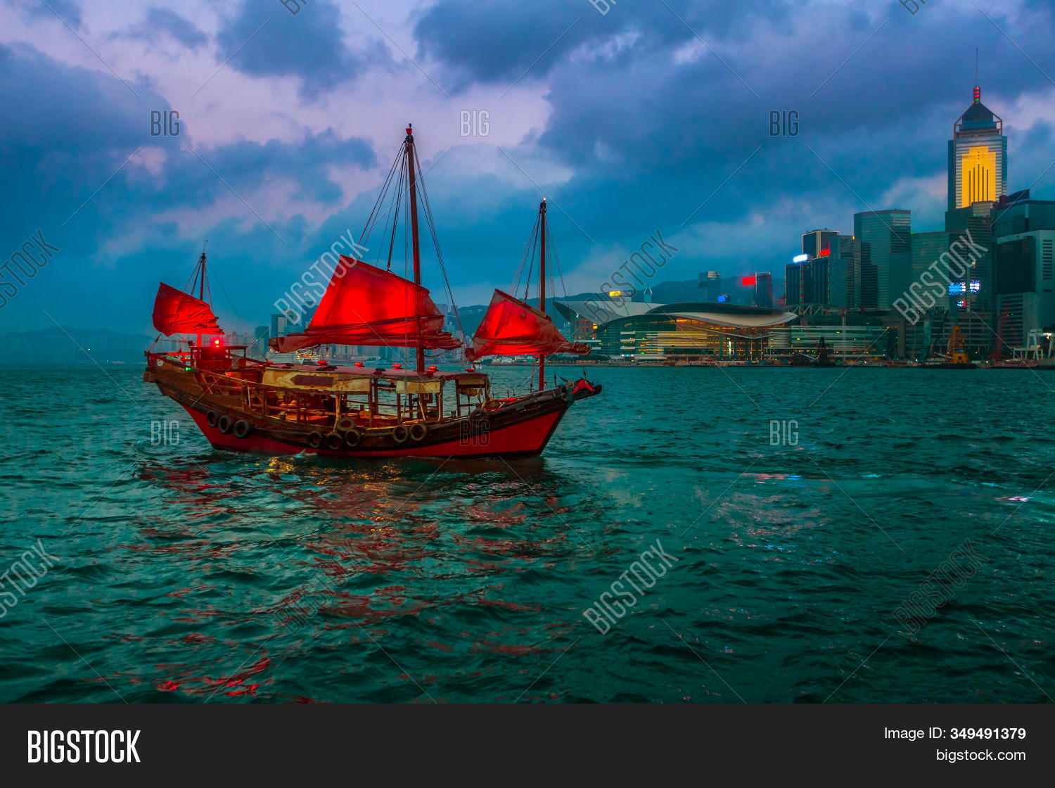 Chinese Red-sail Junk Image & Photo (Free Trial) | Bigstock
