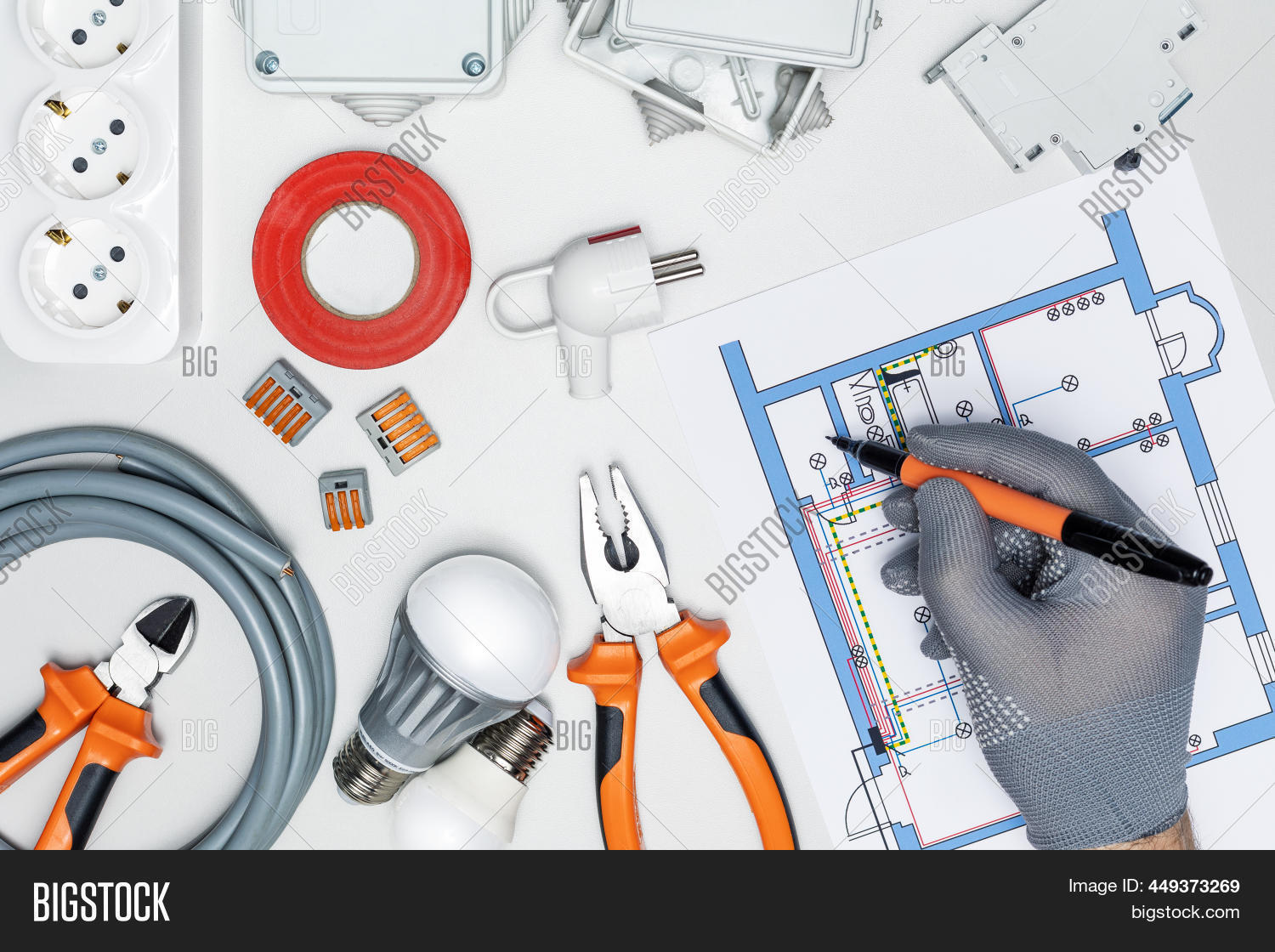 Man Repairing Image & Photo (Free Trial) | Bigstock