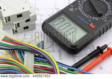 Multimeter Measuring Image & Photo (Free Trial) | Bigstock