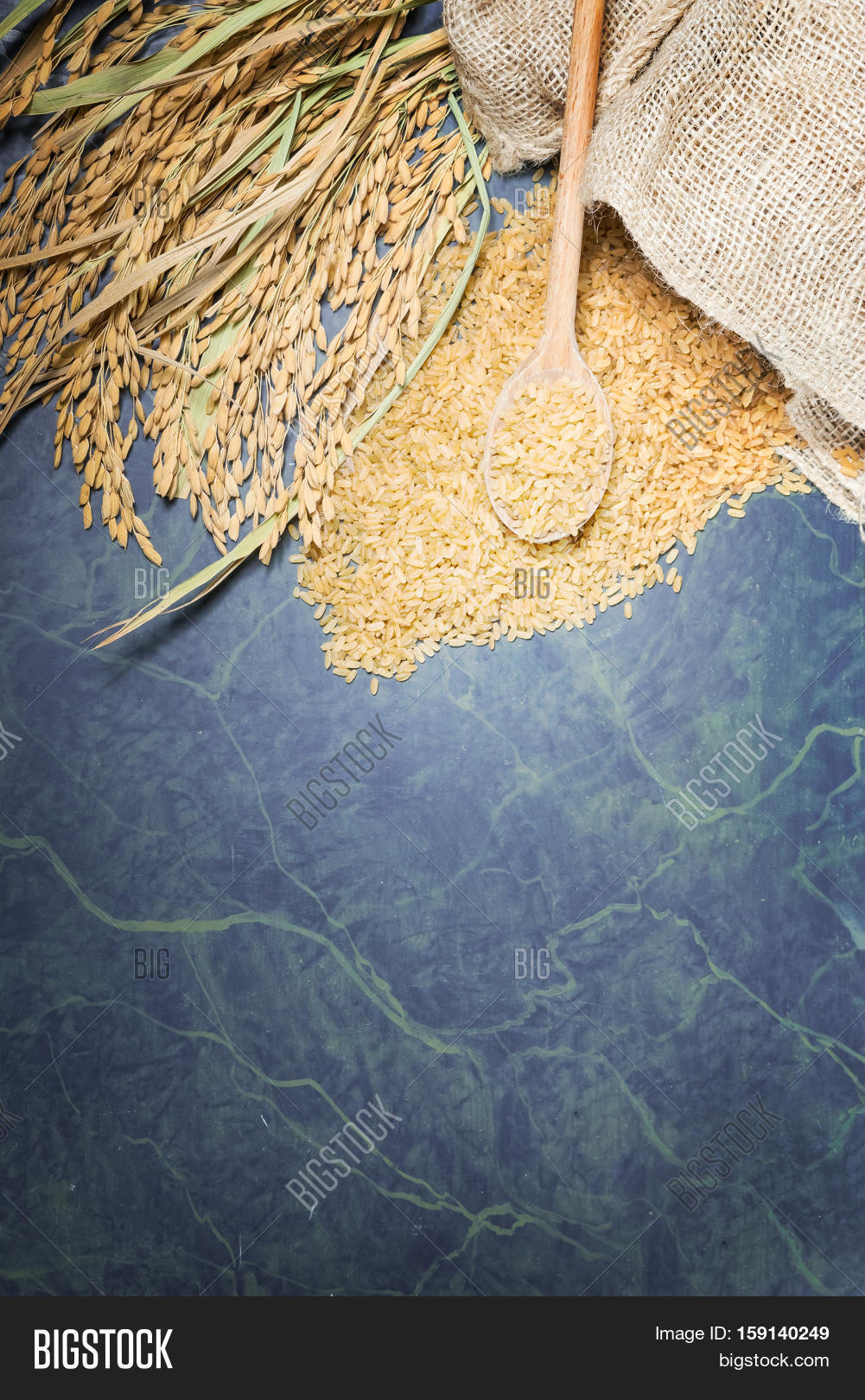 Brown Rice Uncooked Image & Photo (Free Trial) | Bigstock