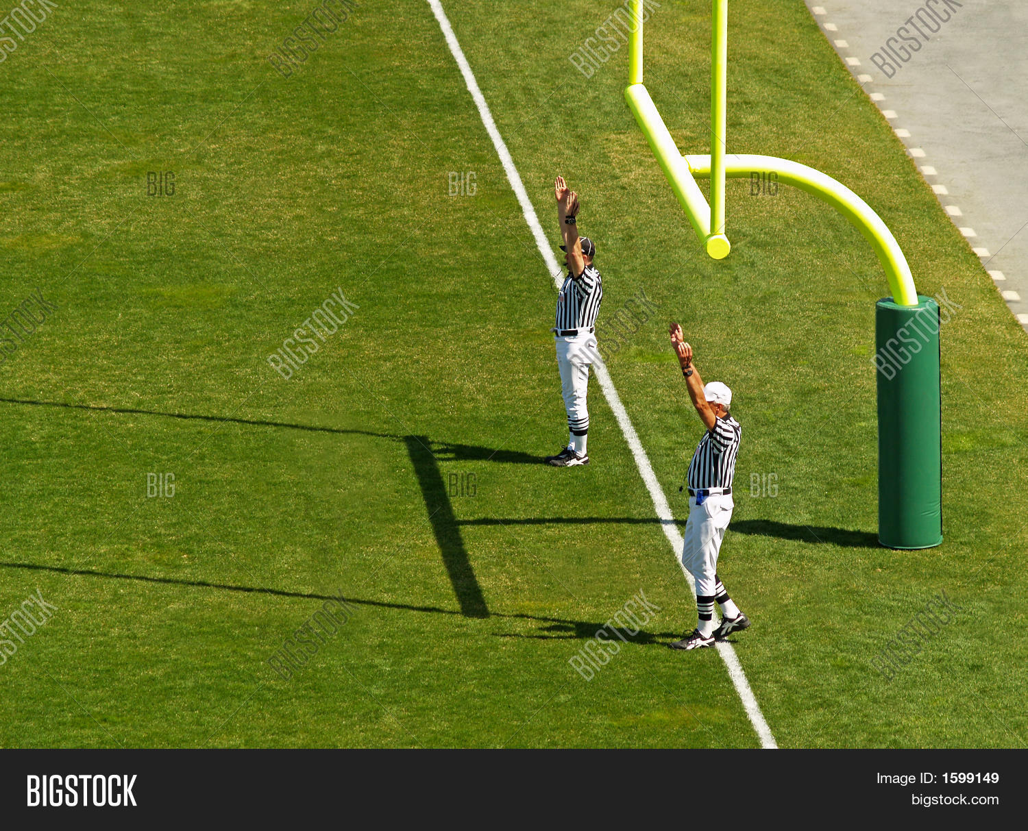 Football Touchdown Image & Photo (Free Trial) | Bigstock