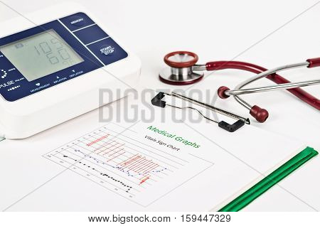 Vitals Sign Chart Image & Photo (Free Trial) | Bigstock