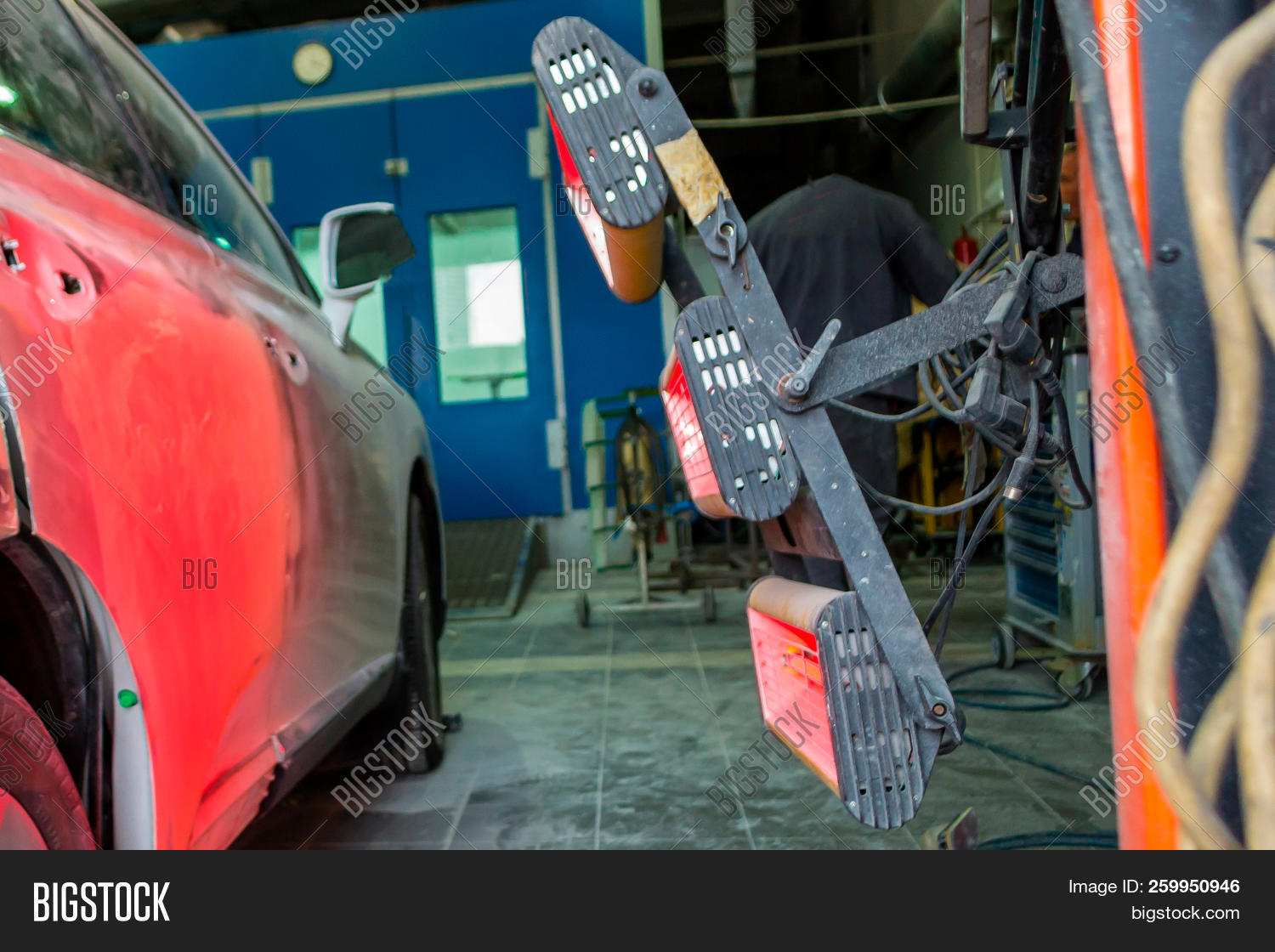 Infrared Drying Car Image & Photo (Free Trial) | Bigstock