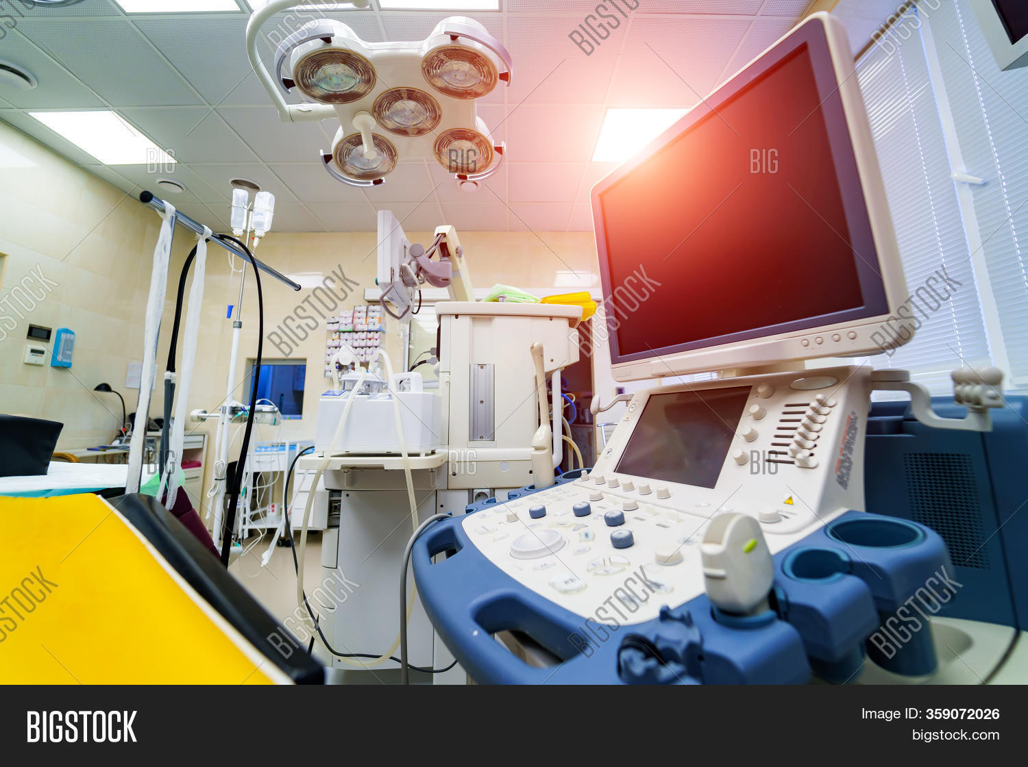 Ultrasound Scanner Image & Photo (Free Trial) | Bigstock