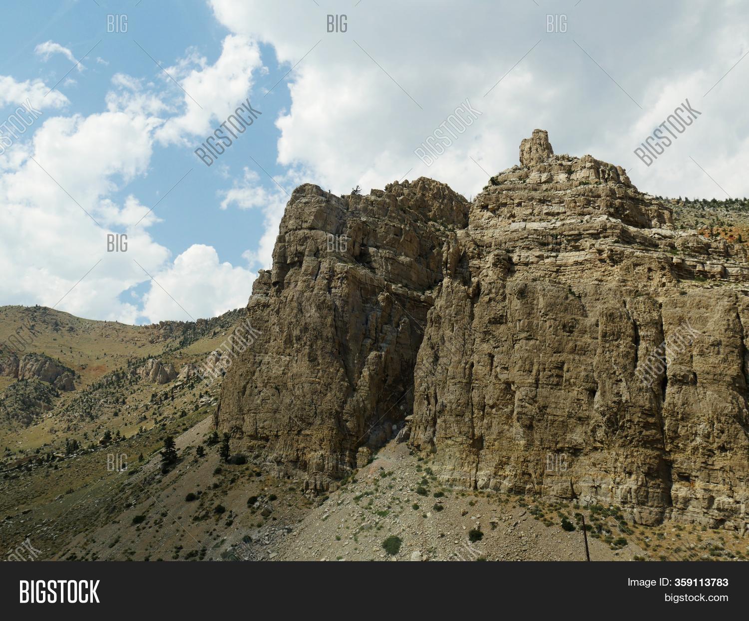 Spectacular Buttes Image & Photo (Free Trial) | Bigstock