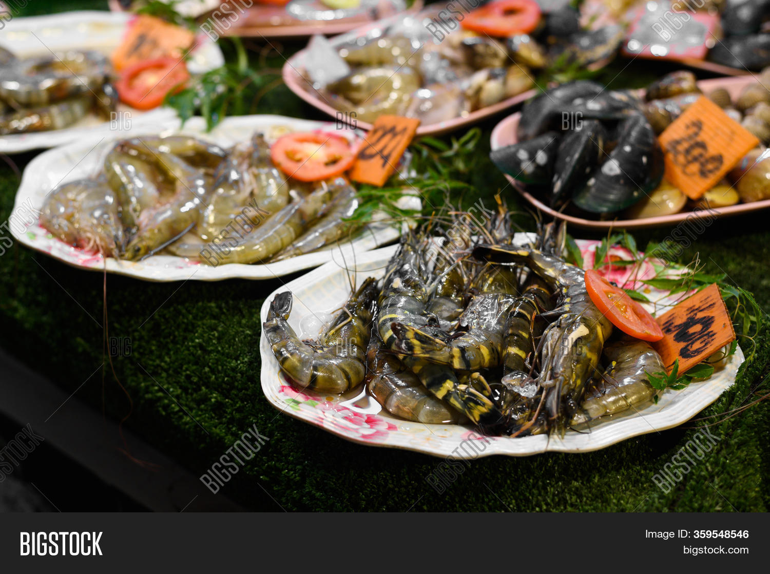 Giant Tiger Prawn Image & Photo (Free Trial) | Bigstock