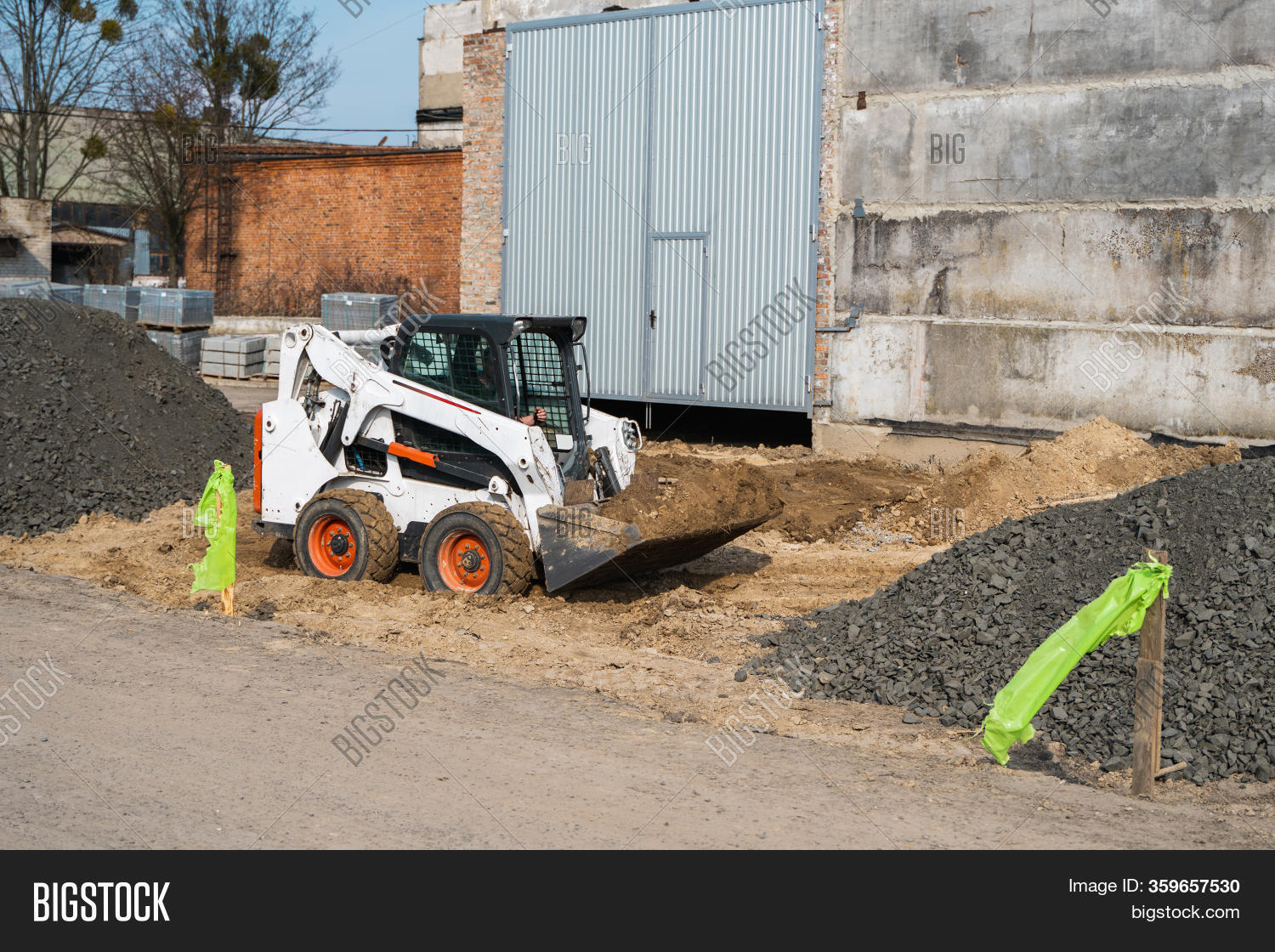 White Skid Steer Image & Photo (Free Trial) | Bigstock
