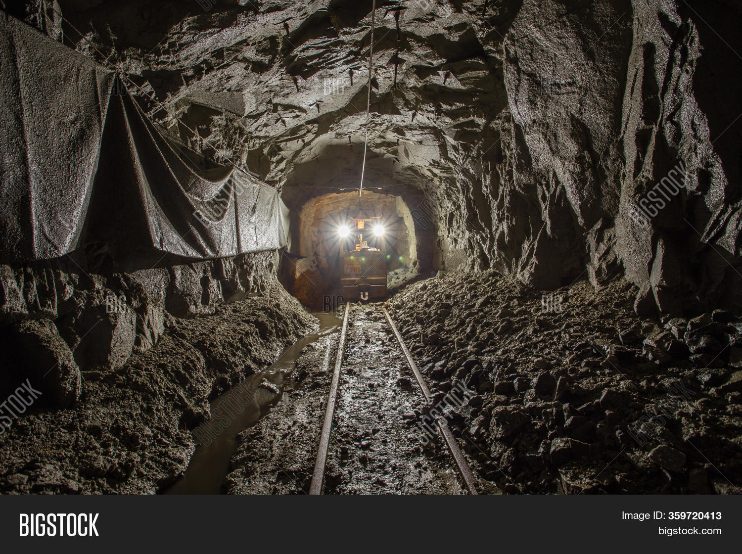 Electric Locomotive Image & Photo (Free Trial) | Bigstock