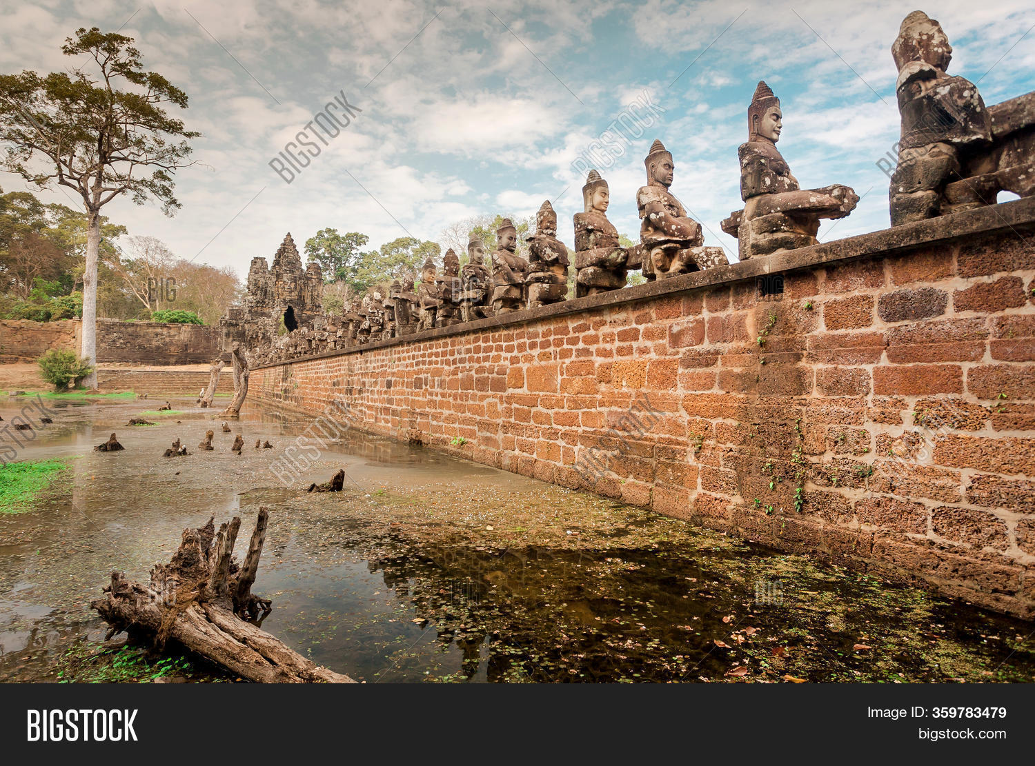Swamp Ancient Statues Image & Photo (Free Trial) | Bigstock
