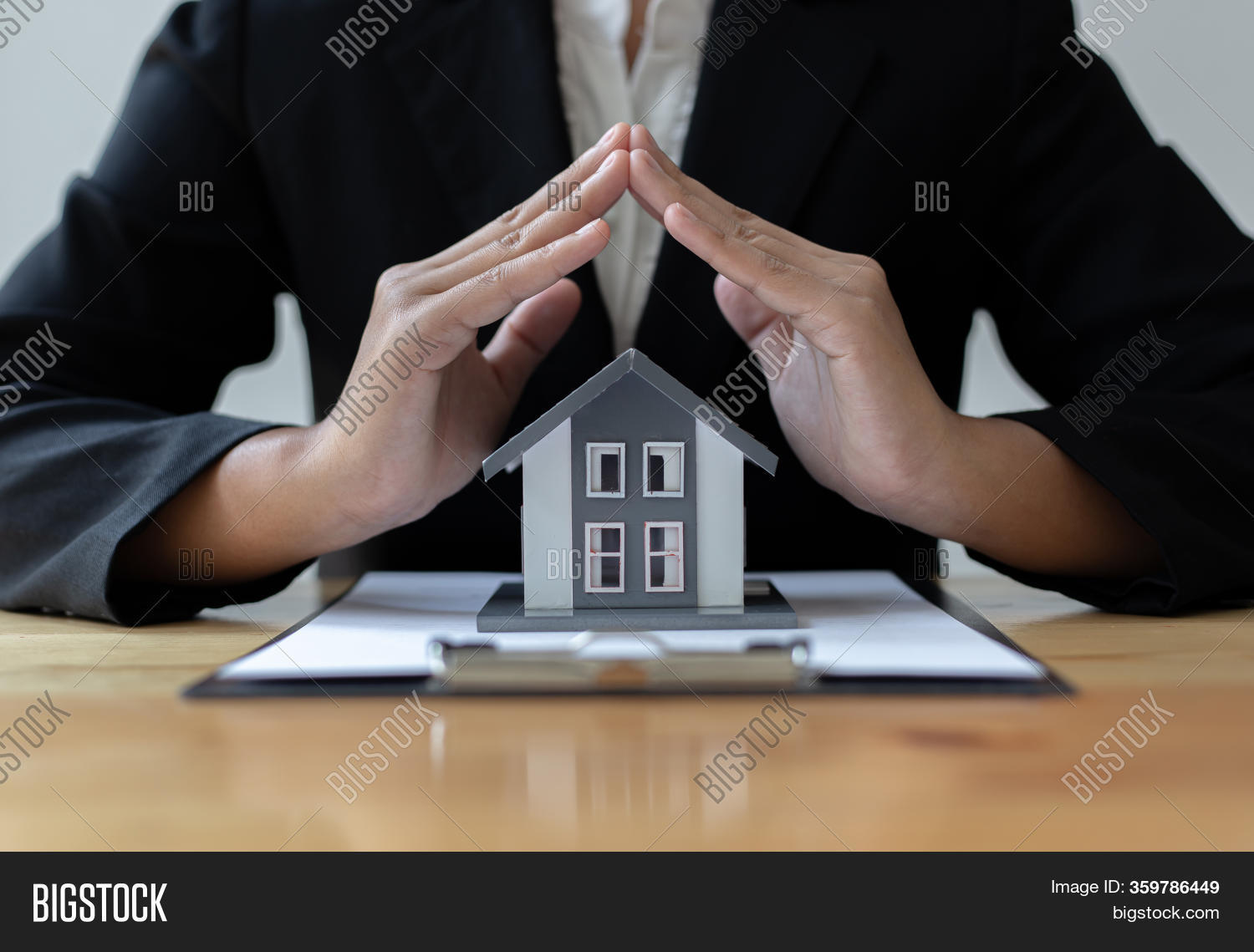 Home Sales Agents Home Image & Photo (Free Trial) | Bigstock