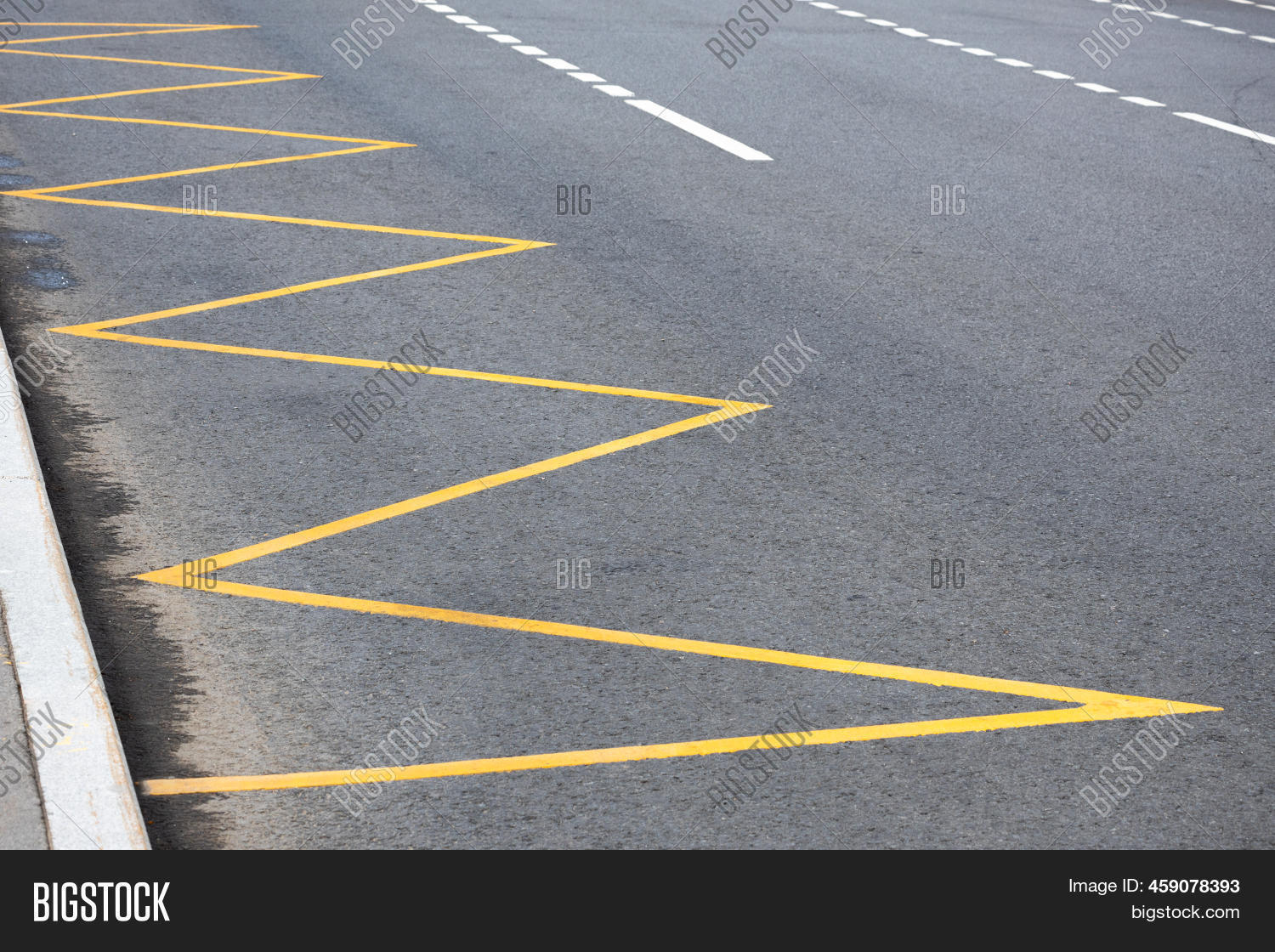 Yellow Road Markings Image & Photo (Free Trial) | Bigstock