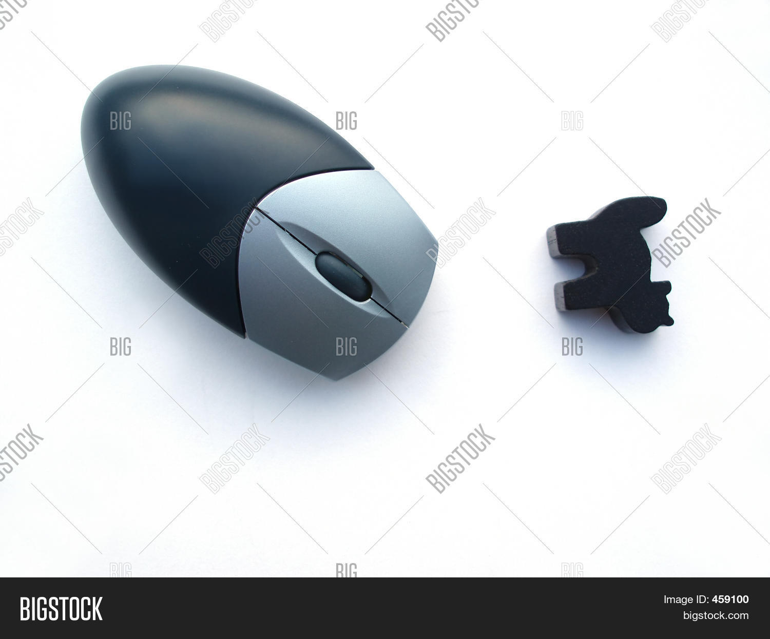 Mouse Chasing Cat Image & Photo (Free Trial) | Bigstock