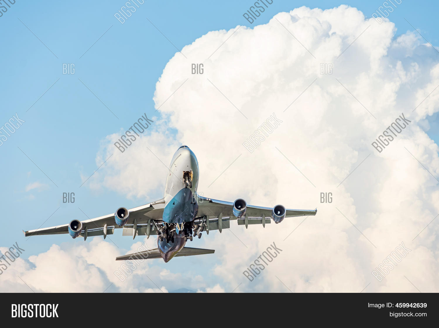 Large Four-engine Image & Photo (Free Trial) | Bigstock
