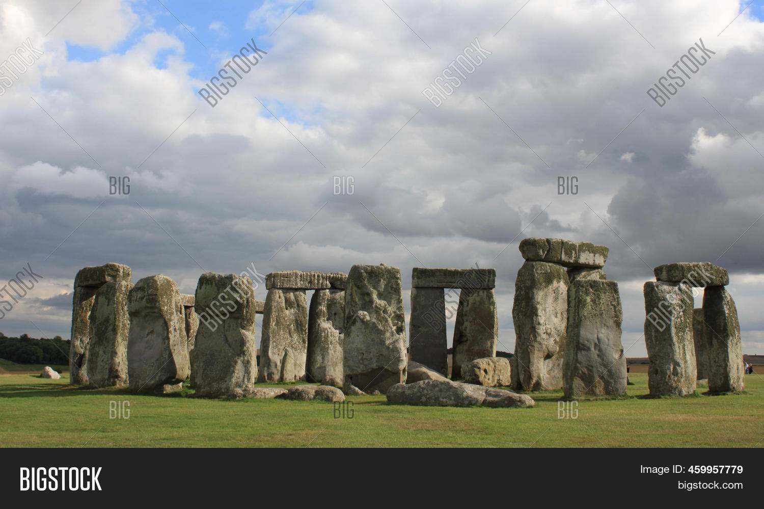 Views Stonehenge Image & Photo (Free Trial) | Bigstock