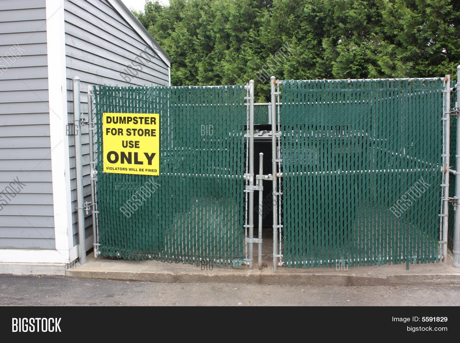 Fenced Dumpster Behind Image & Photo (Free Trial) | Bigstock
