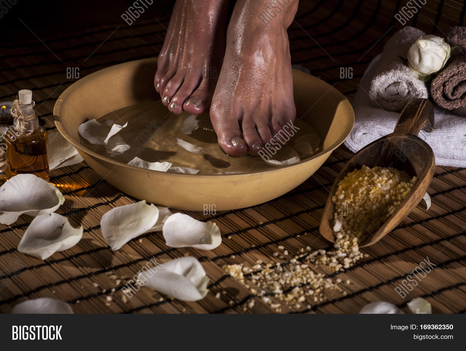 Foot Spa Treatment Image & Photo (Free Trial) | Bigstock