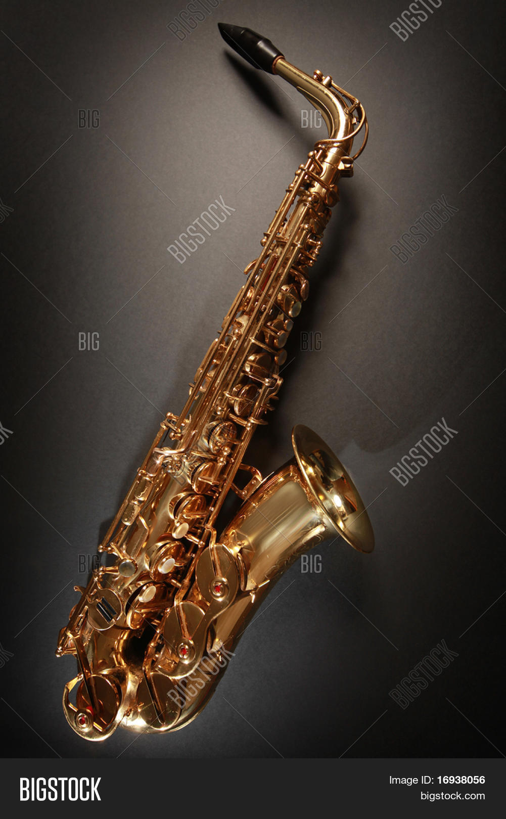 Shiny Golden Saxophone Image & Photo (Free Trial) | Bigstock
