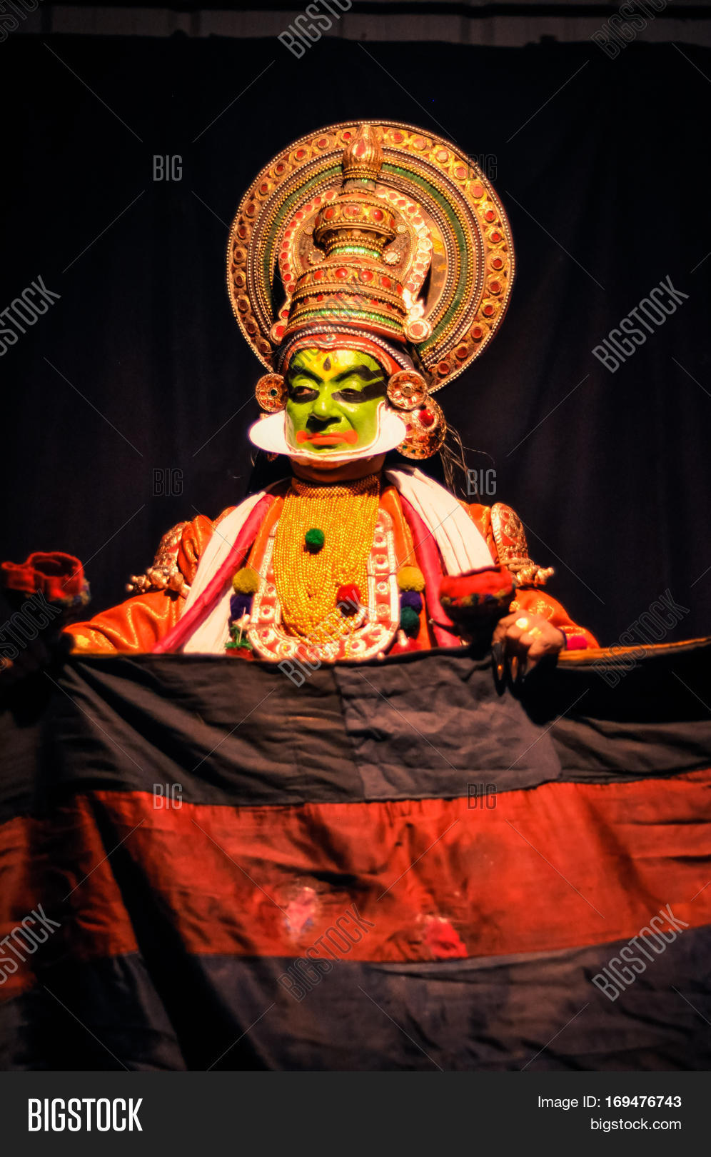 Kathakali Kerala Image & Photo (Free Trial) | Bigstock