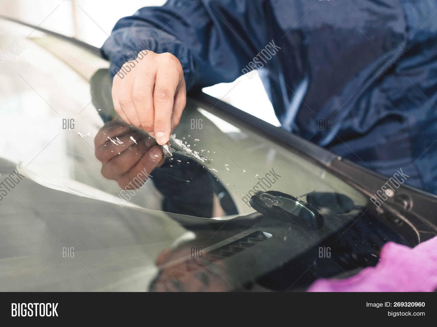 Close Car Glaze Worker Image & Photo (Free Trial) | Bigstock