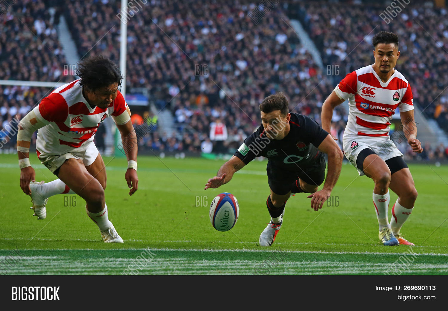 LONDON, ENGLAND - Image & Photo (Free Trial) | Bigstock