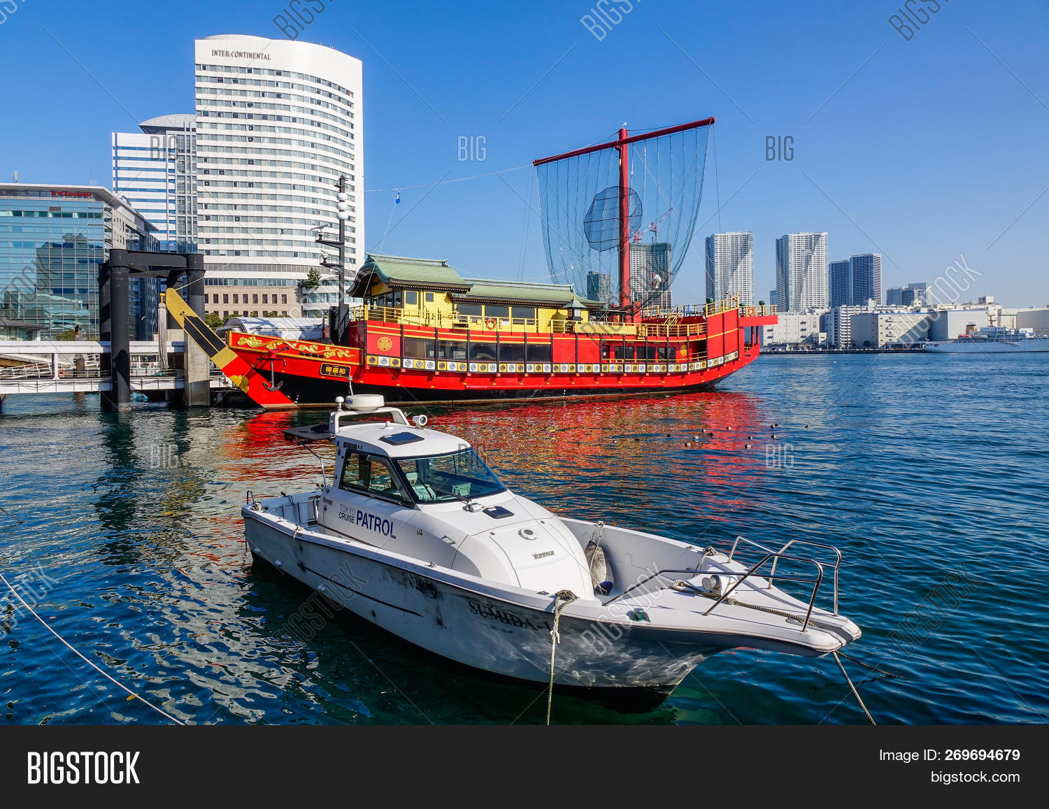 Tokyo, Japan - Jan 4, Image & Photo (Free Trial) | Bigstock